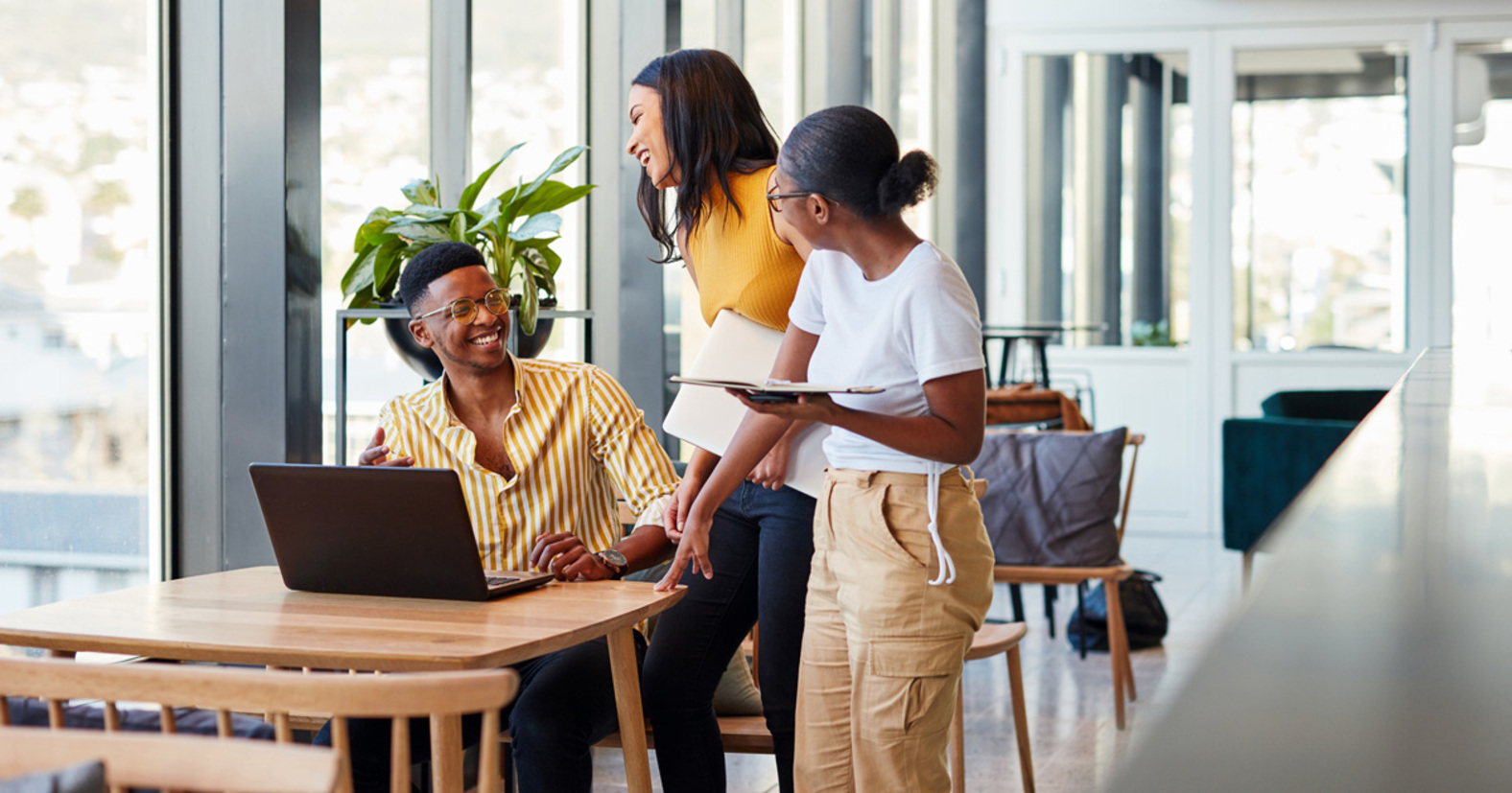 Wie funktioniert ein professioneller Umgang mit einem neuen Mitarbeiter ...